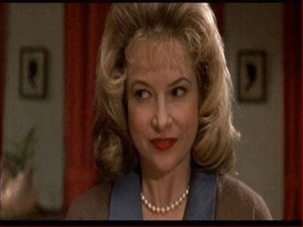 In the Land of Milk and Money (2007) смотреть онлайн | Memocast