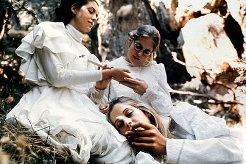 Пикник у Висячей Скалы (1975) смотреть онлайн | Memocast