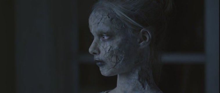 Мёртвенно-бледный (2011) смотреть онлайн | Memocast